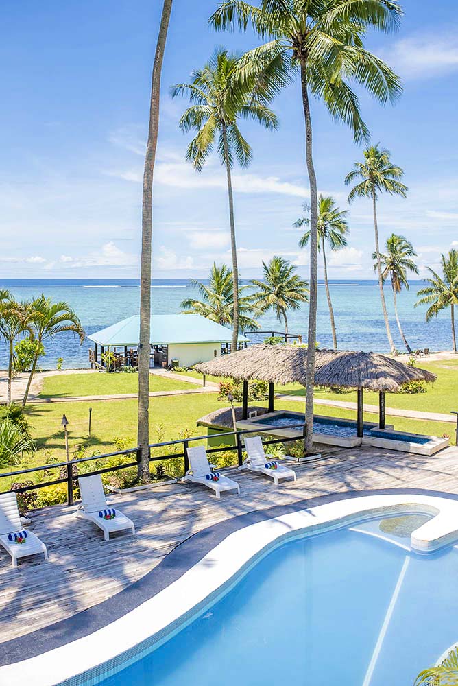 Crusoe's Retreat, Fiji - Reviews, Pictures, Videos, Map