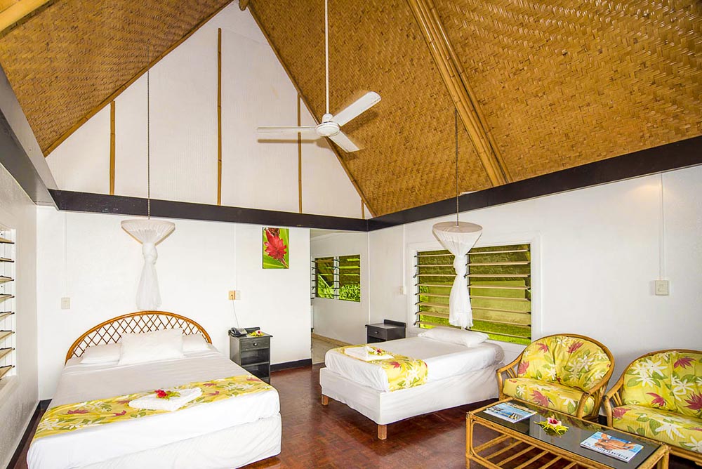Crusoe's Retreat, Fiji - Reviews, Pictures, Videos, Map