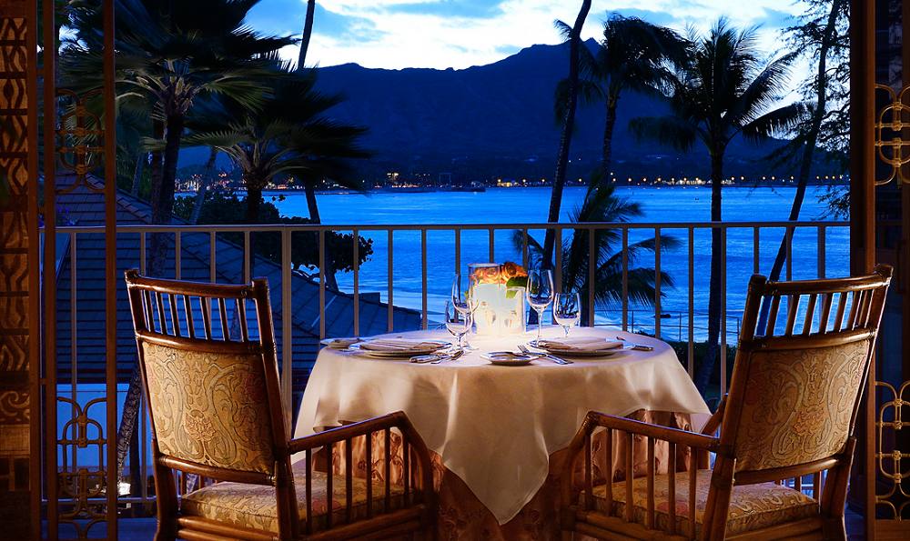 Halekulani, Oahu - Reviews, Pictures, Map