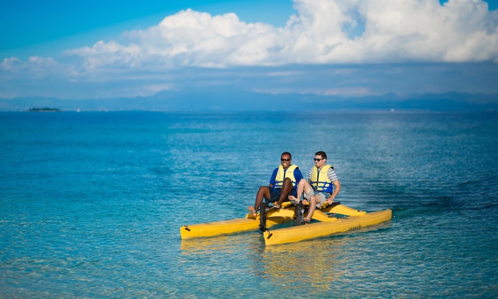 Navini Island Resort, Fiji - Reviews, Pictures, Map